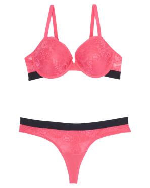 Stilvolle Damen Slips und Strings – Jetzt entdecken!